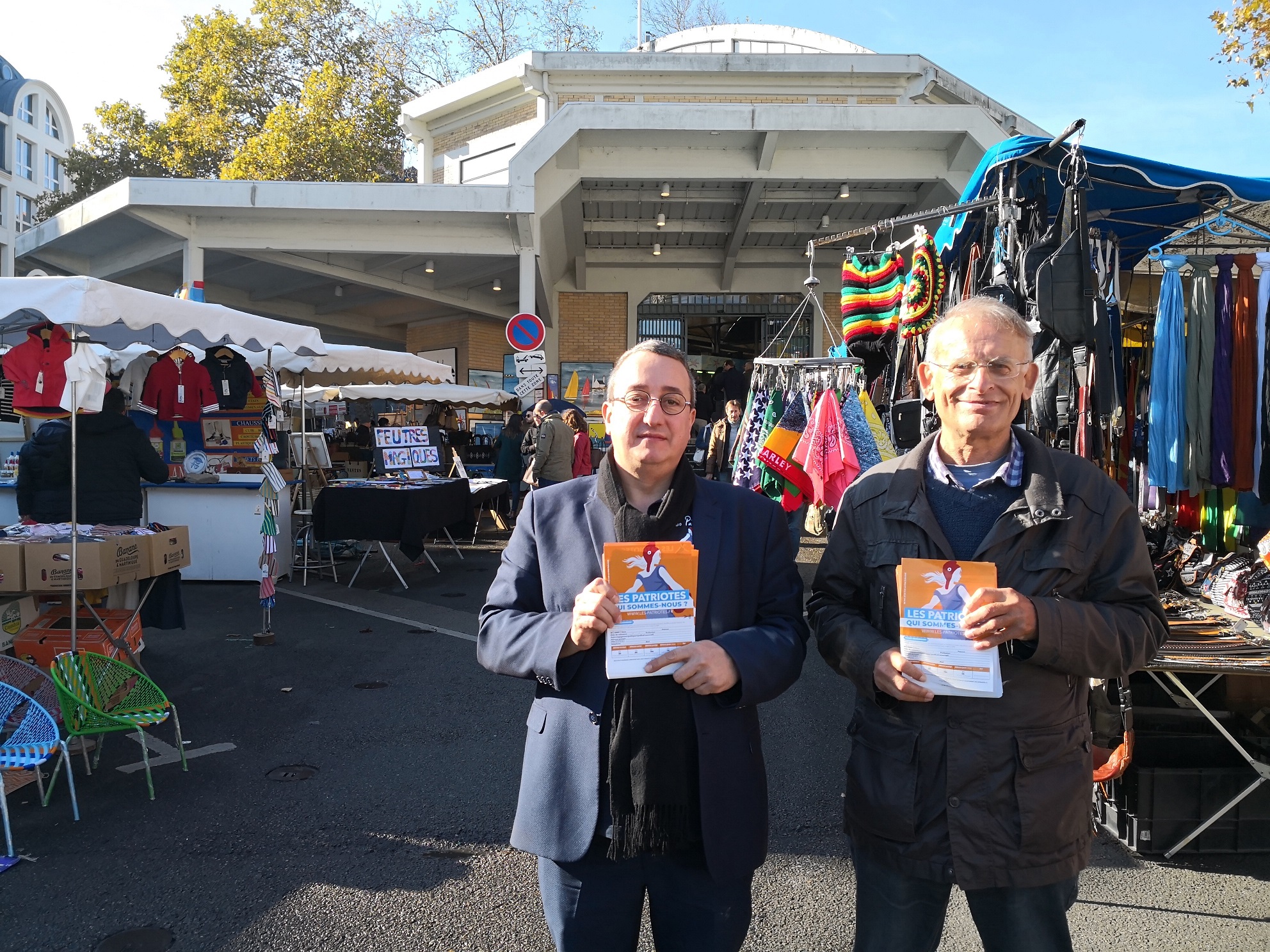 Tractage, dimanche matin, sur le marché de Talensac, à Nantes – Les ...